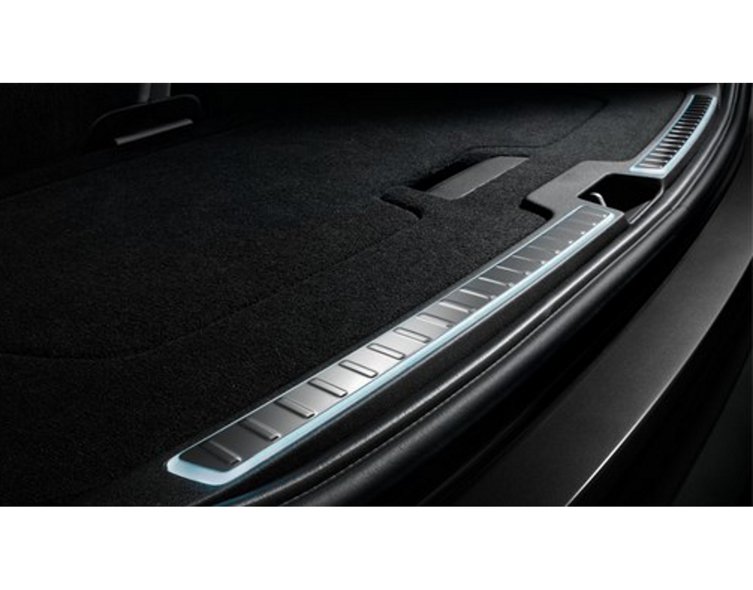 2018 Volvo XC60 Parts & Accessories | Volvo Dealer Accessories