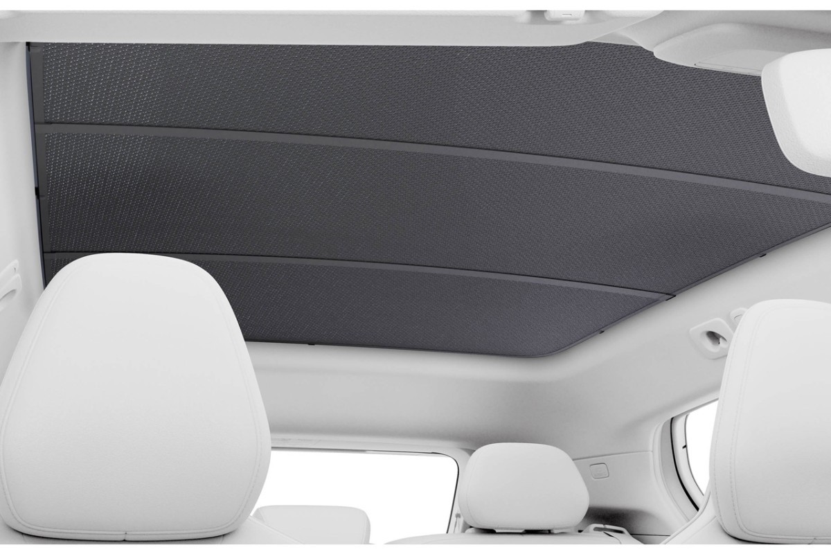 Volvo Sun Shade For Panoramic Roof - 80005677 | Volvo Dealer Accessories